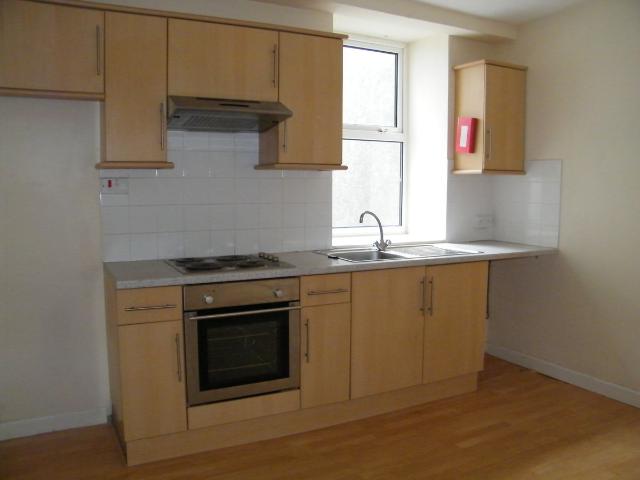 76 Albert Road, Plymouth PL2, 2 bed flat to rent, £850 pcm | PrimeLocation