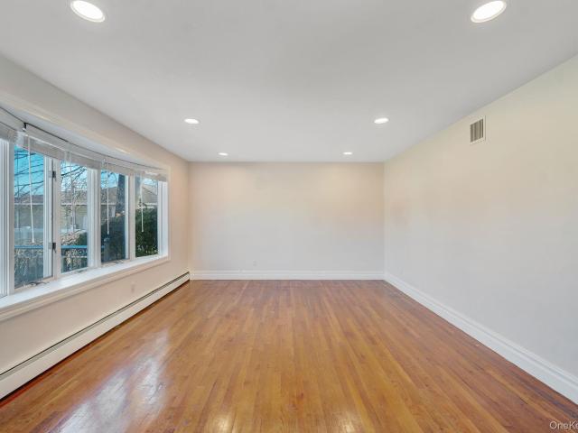 76 Balcom Road