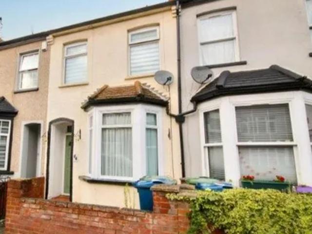 76 Belmont Road, London, HA3 7PW, United Kingdom | 2 bed townhouse for rent #139265712 | Rentberry