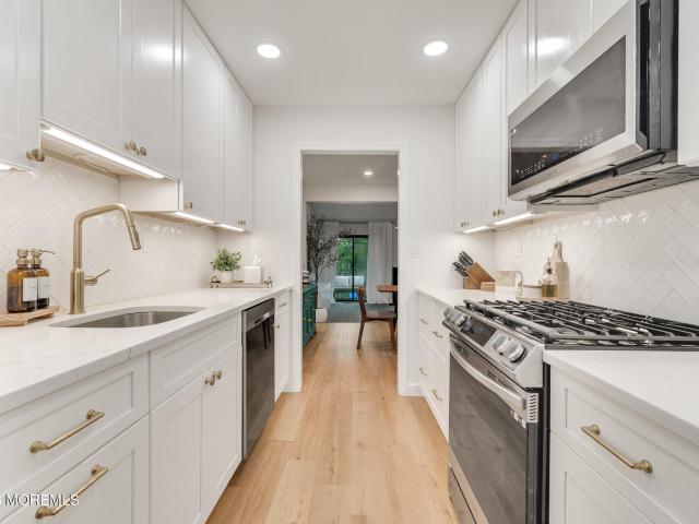 76 Chestnut Way Unit 7 6