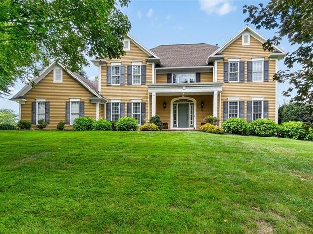 76 Cobblecreek Rd, Victor, NY 14564
