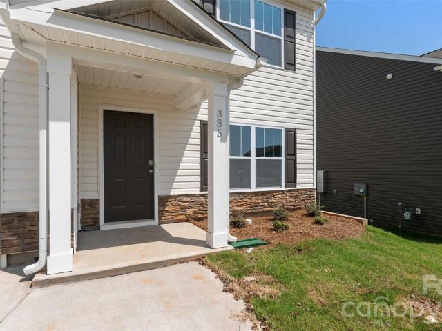 76 Creekwalk Lane