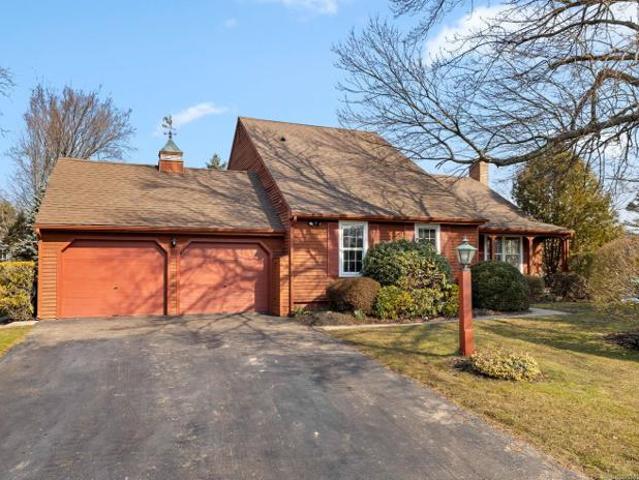 76 Daisy Cir, Bristol, CT 06010