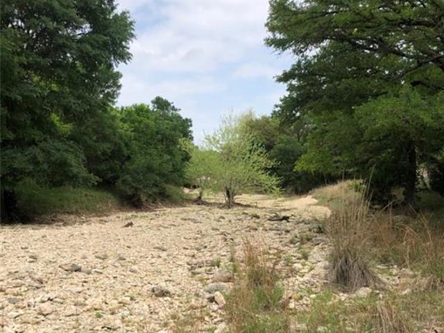 76 E Valley Springs Rd