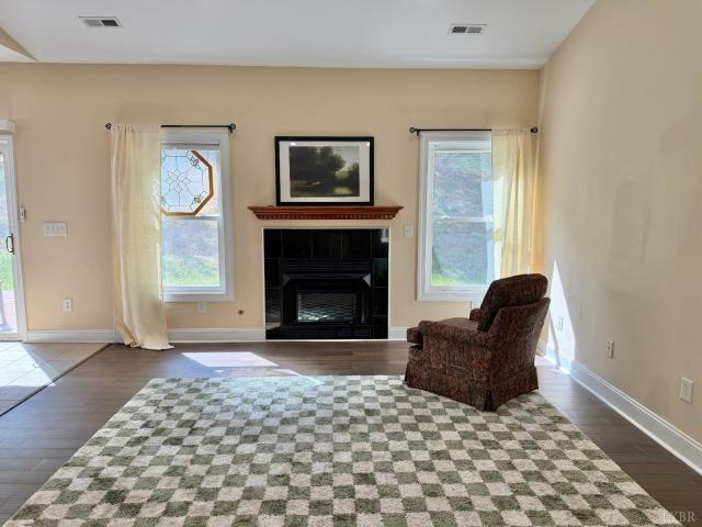 76 Fairway Oaks Drive
