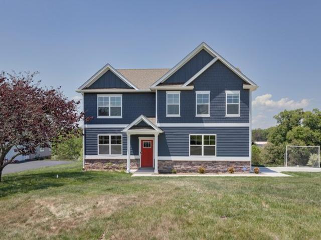 76 George William Ln, Lexington, VA 24450