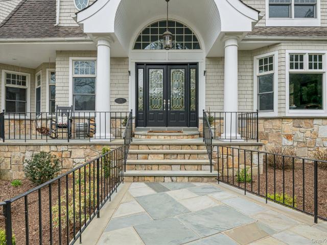 76 Harbor Road