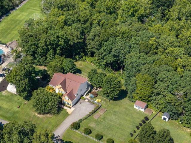 76 High Ridge Drive