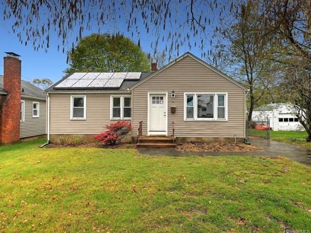 76 Hillside Ave, West Haven, CT 06516