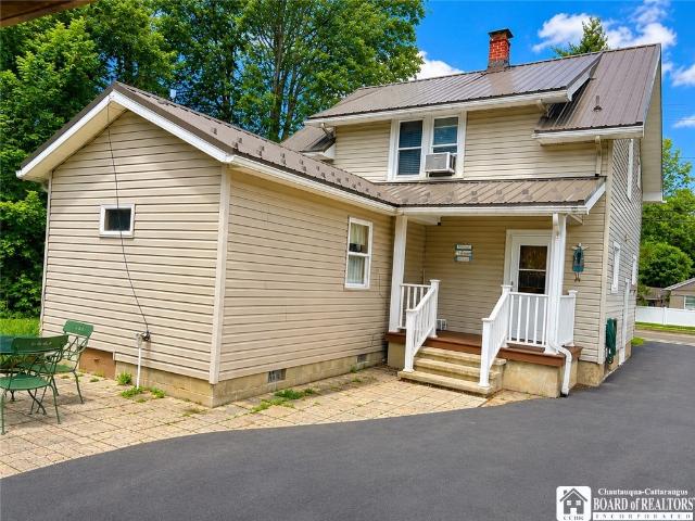 76 Ivory Street