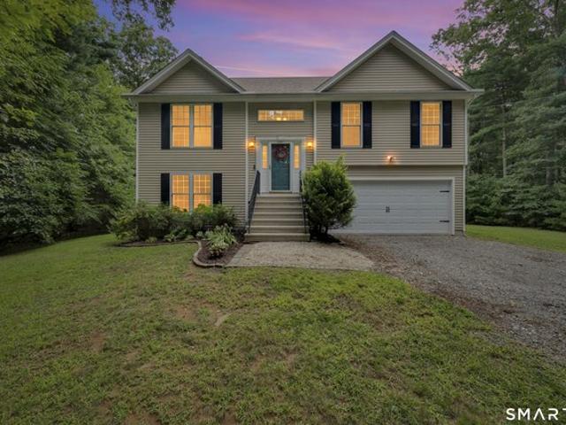 76 Juniper Way, Brooklyn, CT 06234