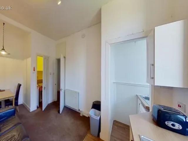 76 Leamington Terrace, City of Edinburgh, EH10 4JU, United Kingdom | 3 bed apartment for rent #167386057 | Rentberry