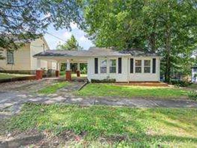 76 Mill St