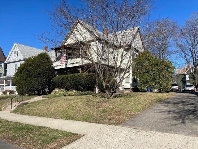 76 Nonotuck St, Holyoke, MA 01040 | MLS #73469