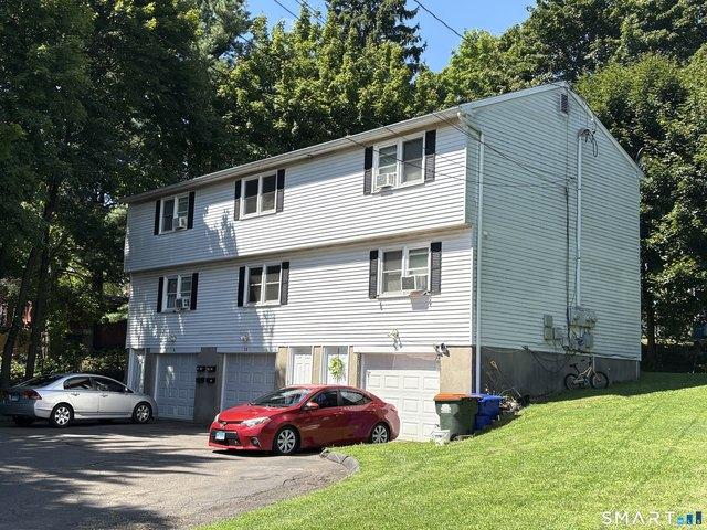 76 North St, Meriden, CT 06451