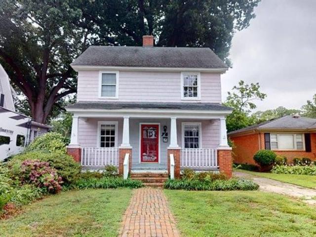 76 Raleigh Rd, Newport News, VA 23601