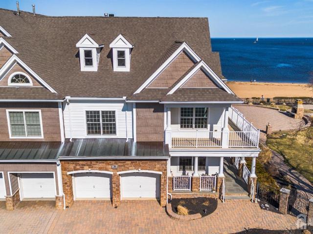 76 Raritan Reach Road