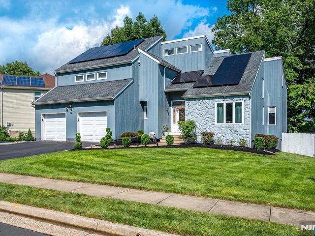 76 Revere Boulevard