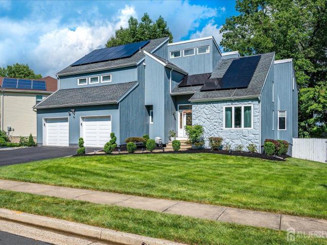 76 Revere Boulevard