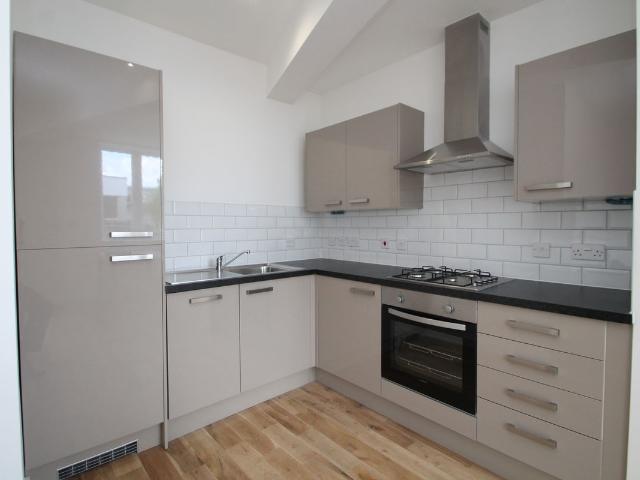 76 Rushey Green, London SE6, 1 bed flat to rent, £1,500 pcm | PrimeLocation