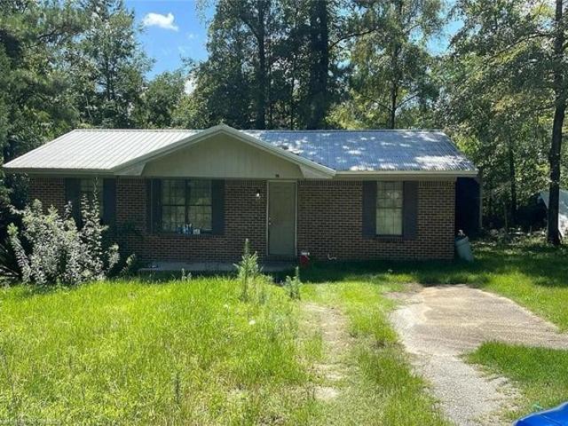 76 Rushing Rd, Ponce de Leon, FL 32455
