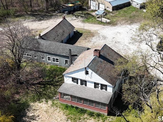 76 S Canaan Rd, North Canaan, CT 06018 | MLS #24169 | Compass