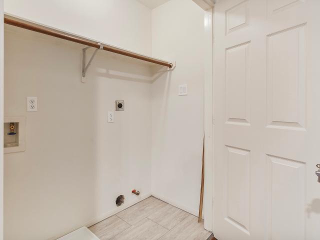 76 S Piper Trace, The Woodlands, TX 77381 | MLS #50628