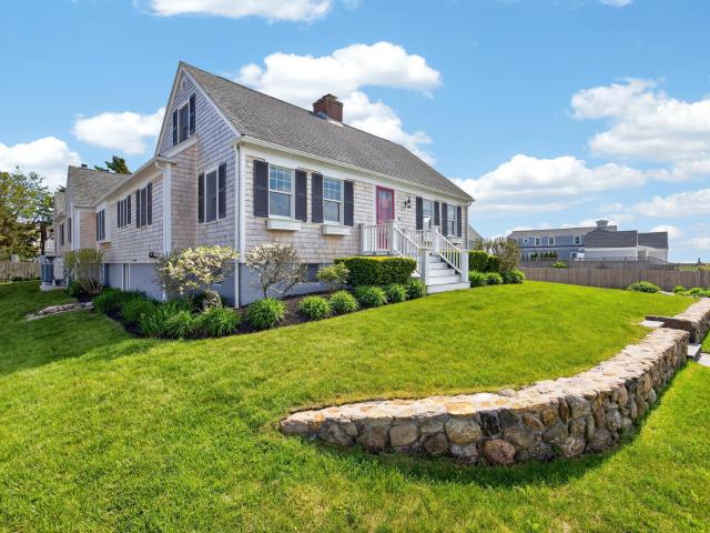 76 Santuit Road