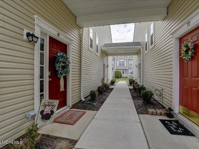 76 Shinnecock Hills Court Unit 1000