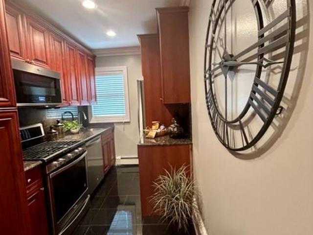 76 South Clinton Avenue 1B