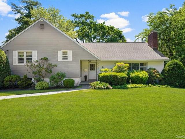 76 Soundview Ave, White Plains, NY 10606
