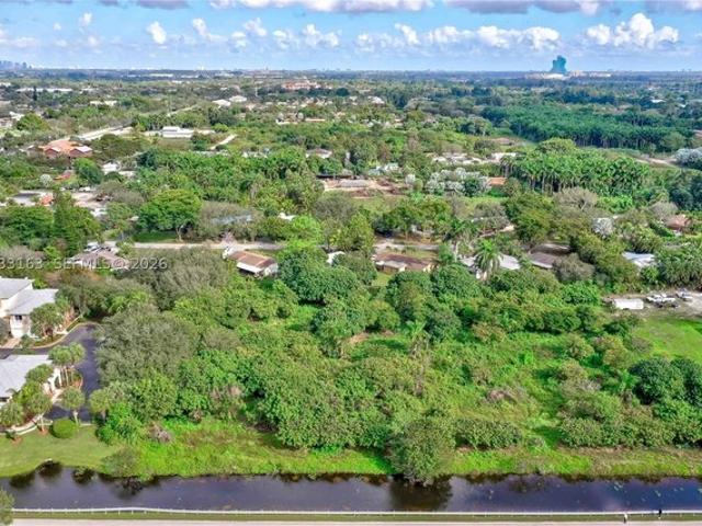 76 Sw Ave, Davie, FL 33314