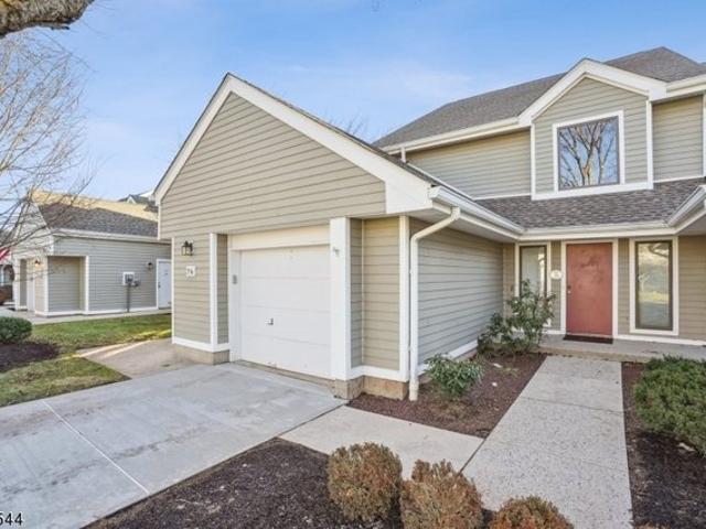 76 Stryker Ct, Bridgewater Twp, NJ 08807