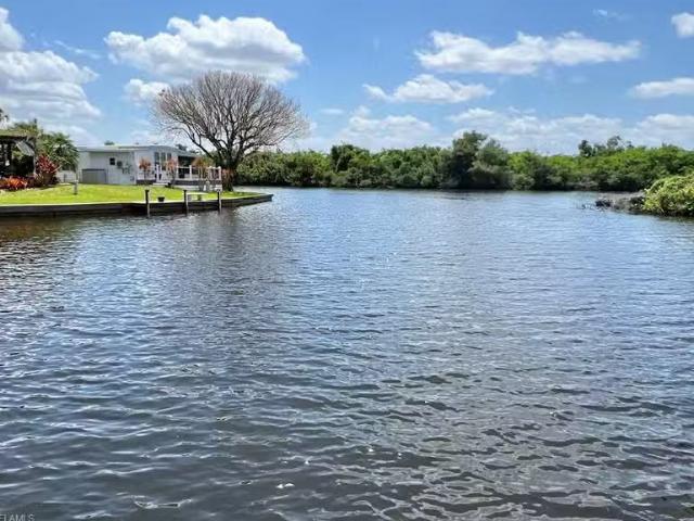 76 Sun Cir, Fort Myers, FL 33905 MLS 224033780