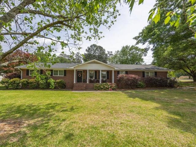 76 Sunset Dr, Johnston, SC 29832