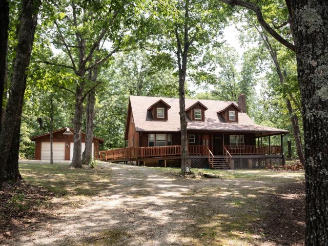7704 County Road 2770