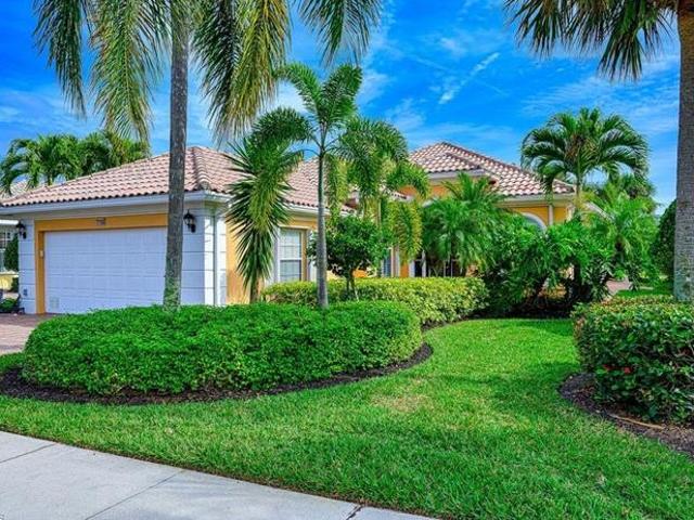 7704 Hernando Ct, Naples, FL 34114