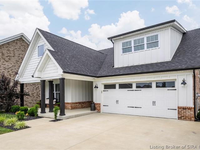 7704 Linwood Circle