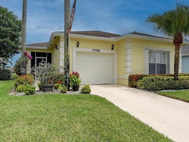 7705 Mansfield Hollow Rd, Delray Beach, FL 33446