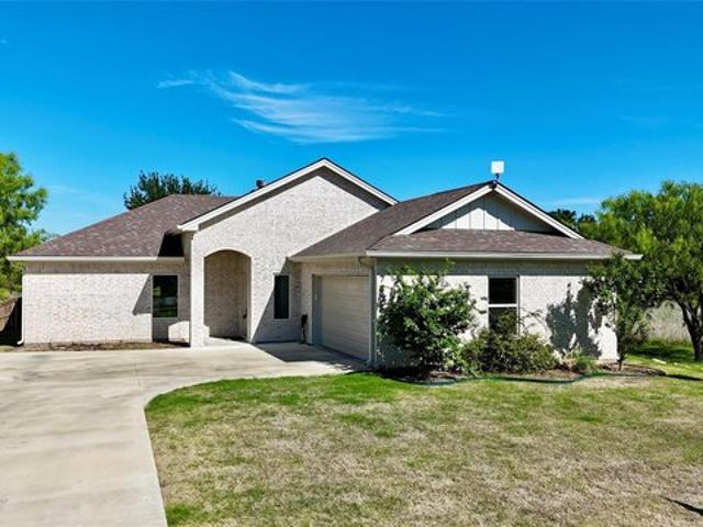 7705 Feather Bay Dr, Brownwood, TX 76801
