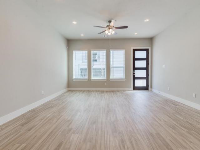 7705 Rainbow Close Lane