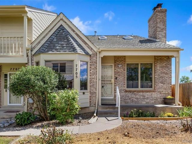 7705 S Cove Cir, Littleton, CO 80122