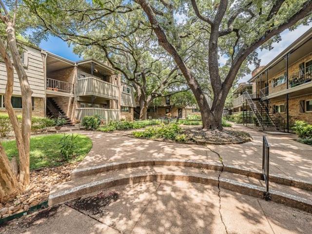 7706 Meadow Rd Apt 225, Dallas, TX 75230