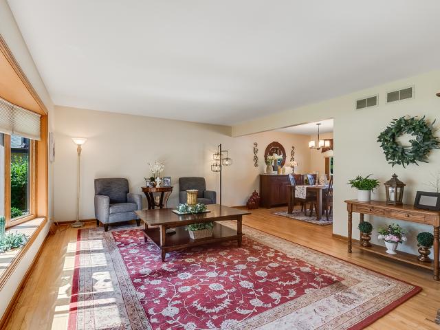 7706 Hayenga Lane