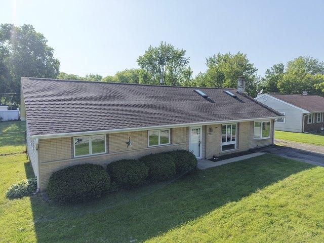 7706 Warwick Ave, Darien, IL 60561