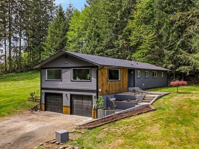 77071 Delena Mayger Rd, Clatskanie, OR 97016