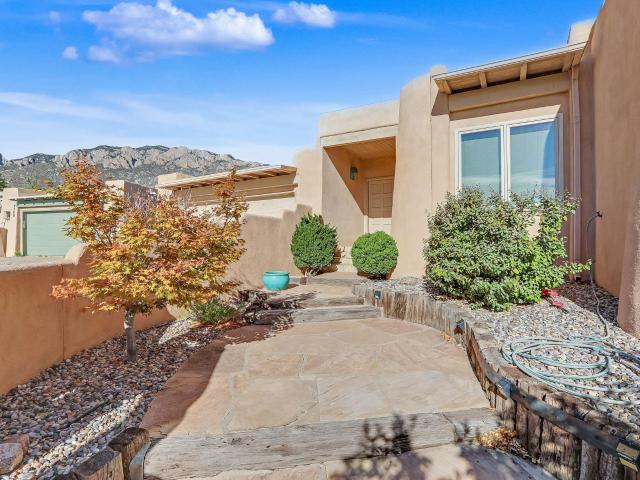 7707 Cedar Canyon Place NE