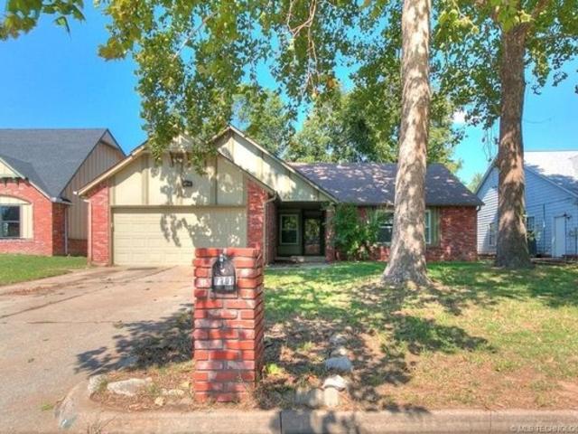 7707 E 89th Pl, Tulsa, OK 74133