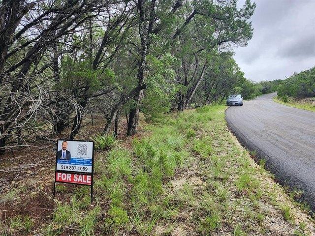 7707 Sagebrush Trl, Lago Vista, TX 78645