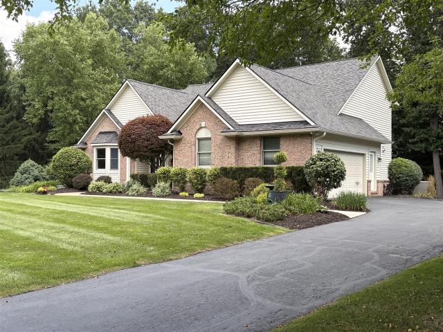 7708 Hunters Pointe
